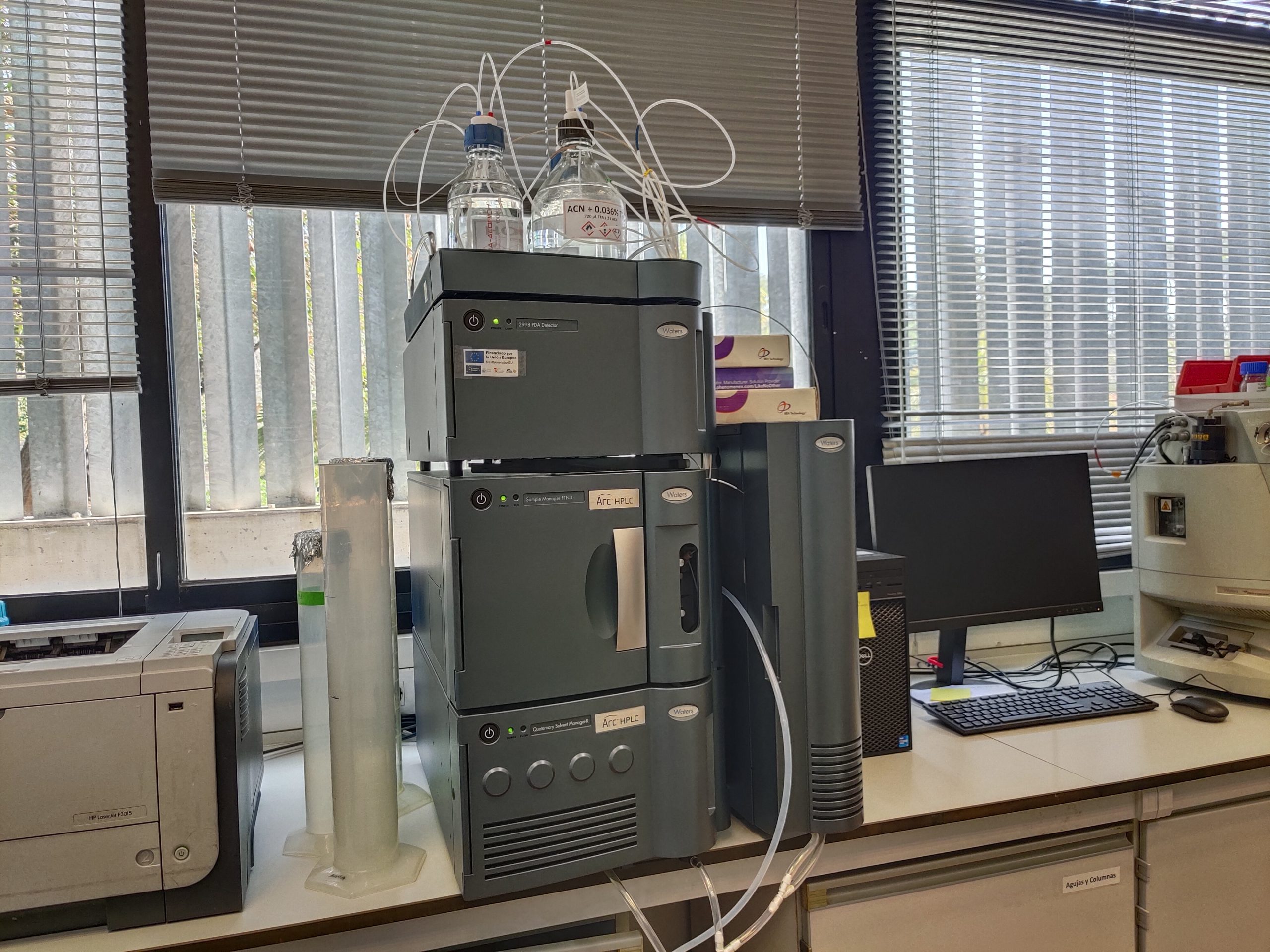 U3-E10. HPLC- PDA - Nanbiosis