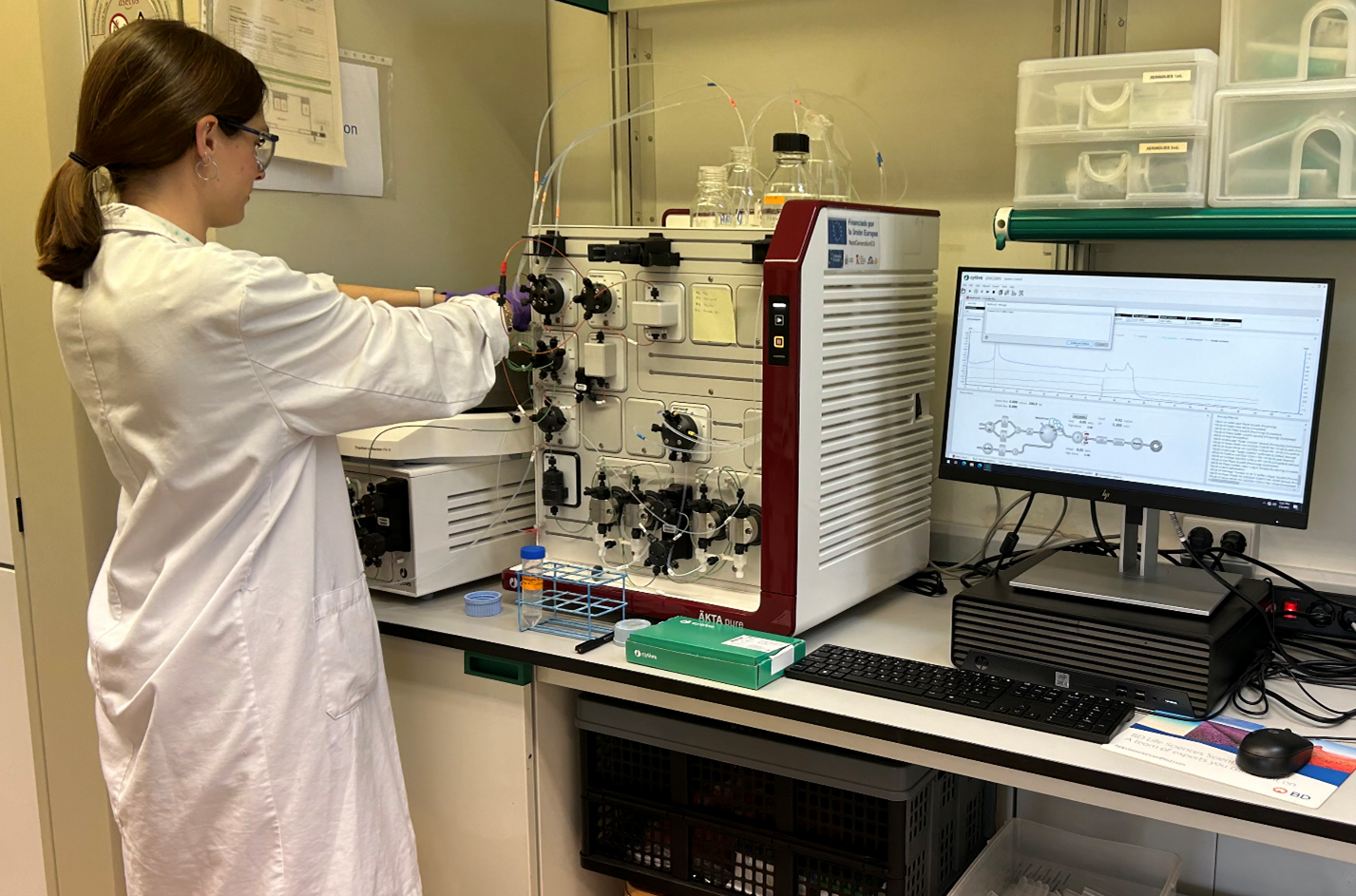 U2-E12. ÄKTA pure 25 Biomolecule Purification System - Nanbiosis